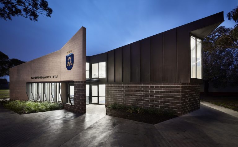 Sandringham College Discovery Centre by Clarke Hopkins Clarke ...