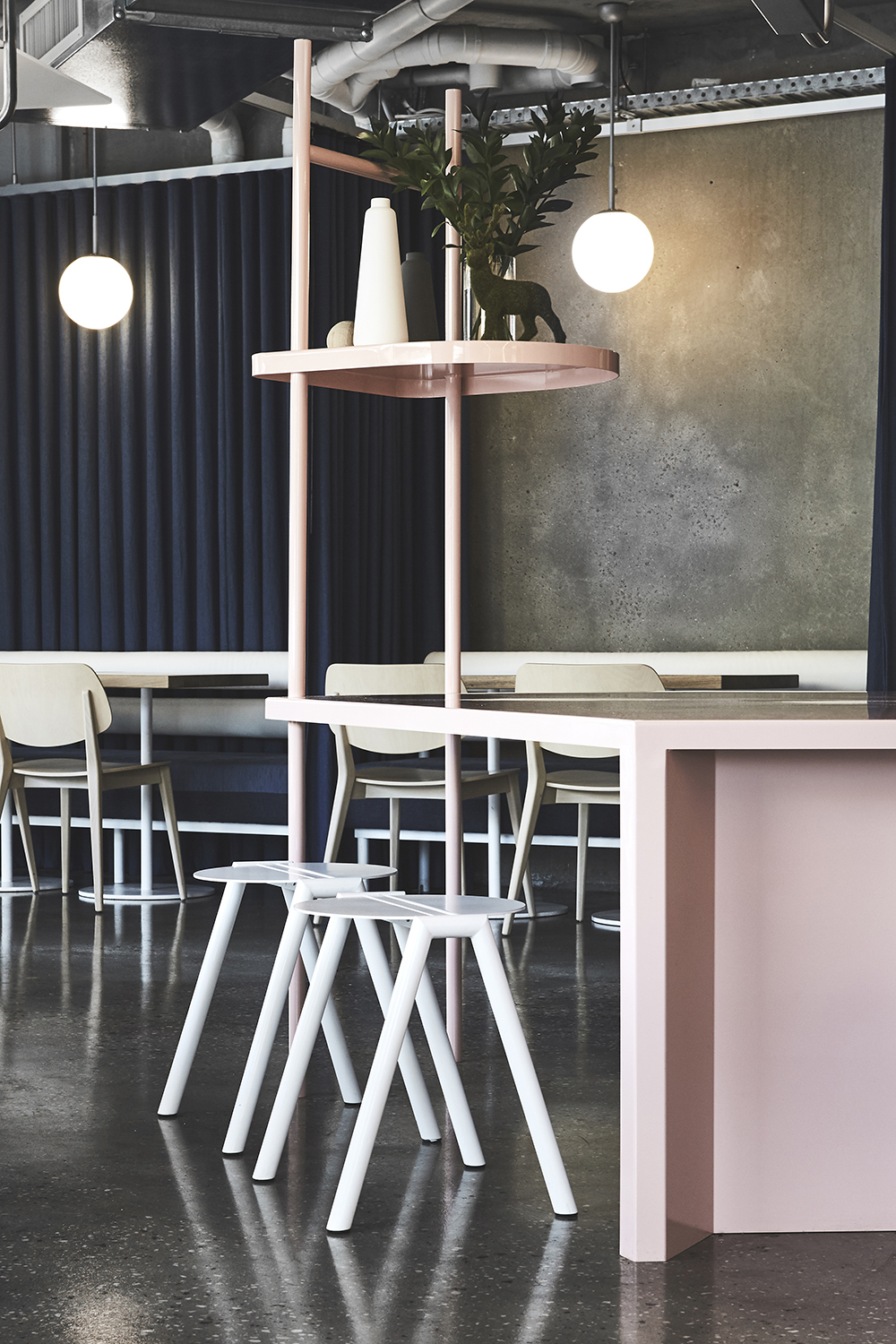 Eid, Albert & Lights in the Attic Cafe - Architects EAT / The ...