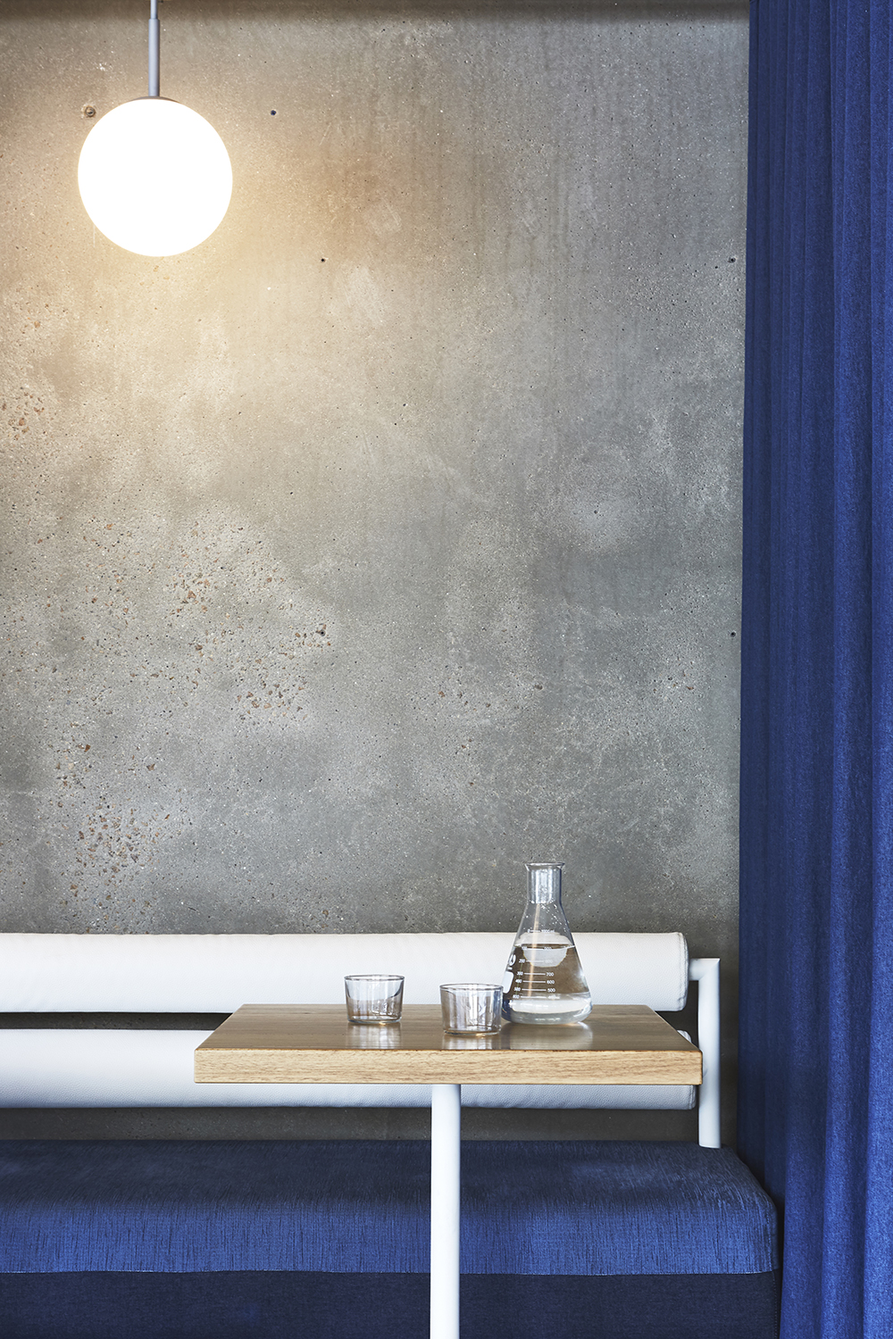 Eid, Albert & Lights in the Attic Cafe - Architects EAT / The ...