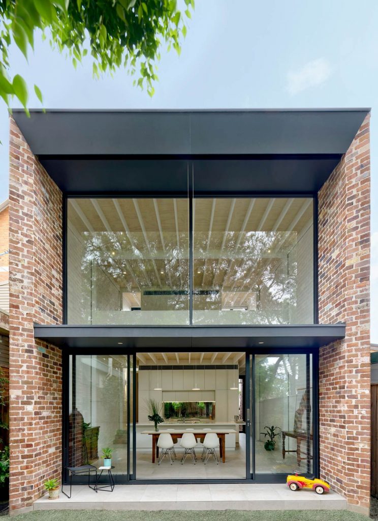 Gallery of Brick Aperture House by KGA / The Local Project