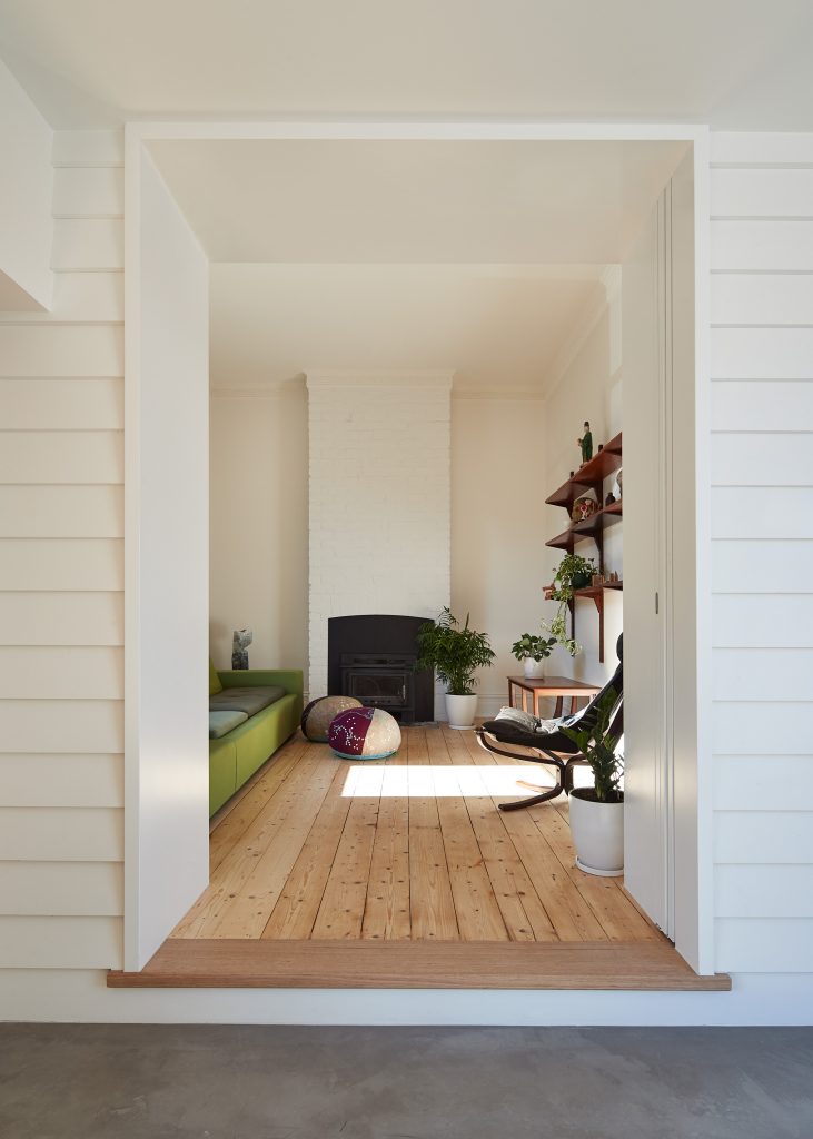 Gallery of Perimeter House by Studio Bright / The Local Project