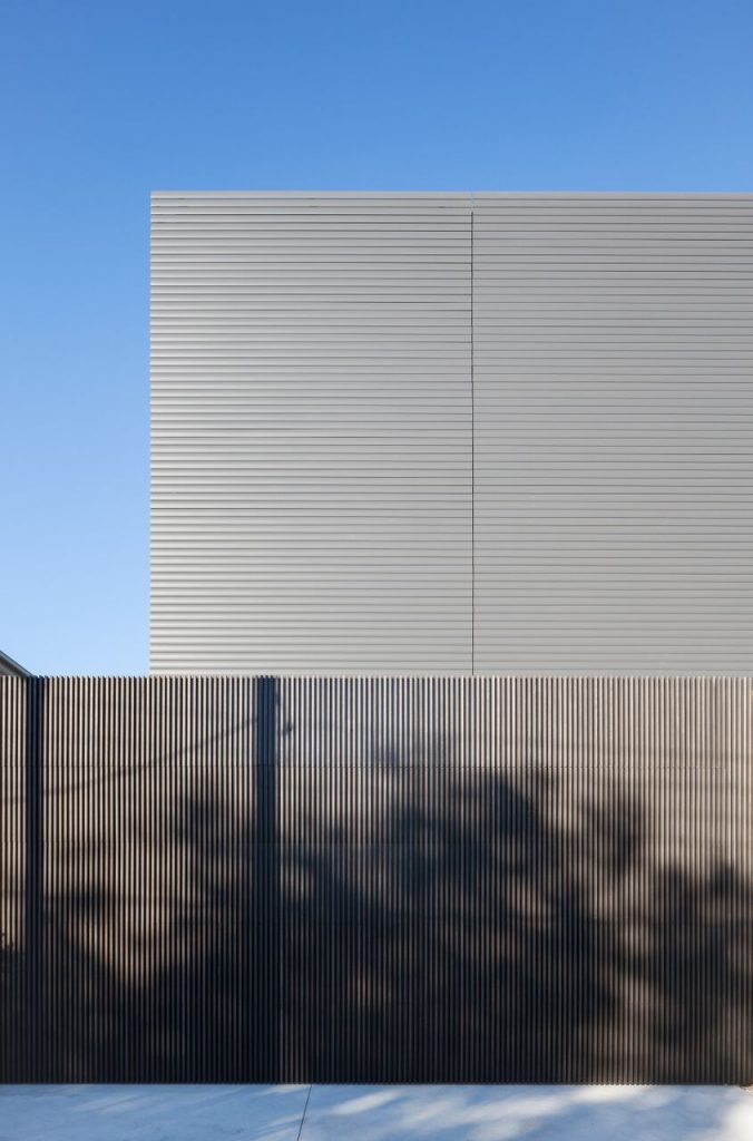 Gallery of Pindari by MHNDU / The Local Project