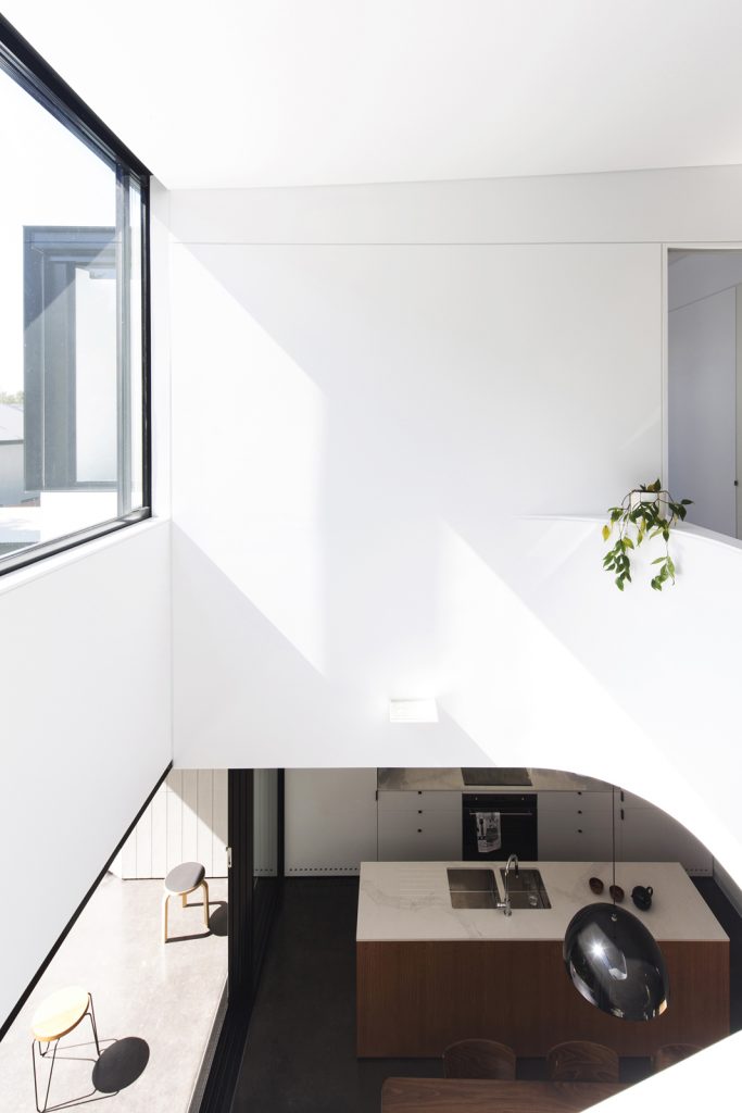 Gallery of Unfurled House by Christopher Polly Architect /The Local Project
