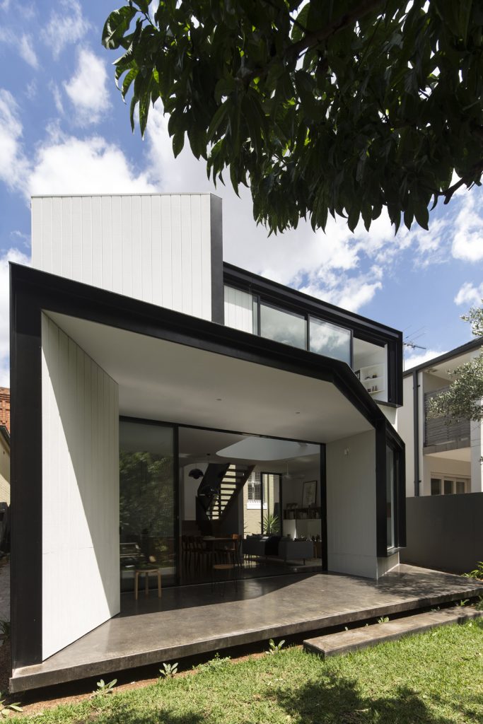 Gallery of Unfurled House by Christopher Polly Architect /The Local Project