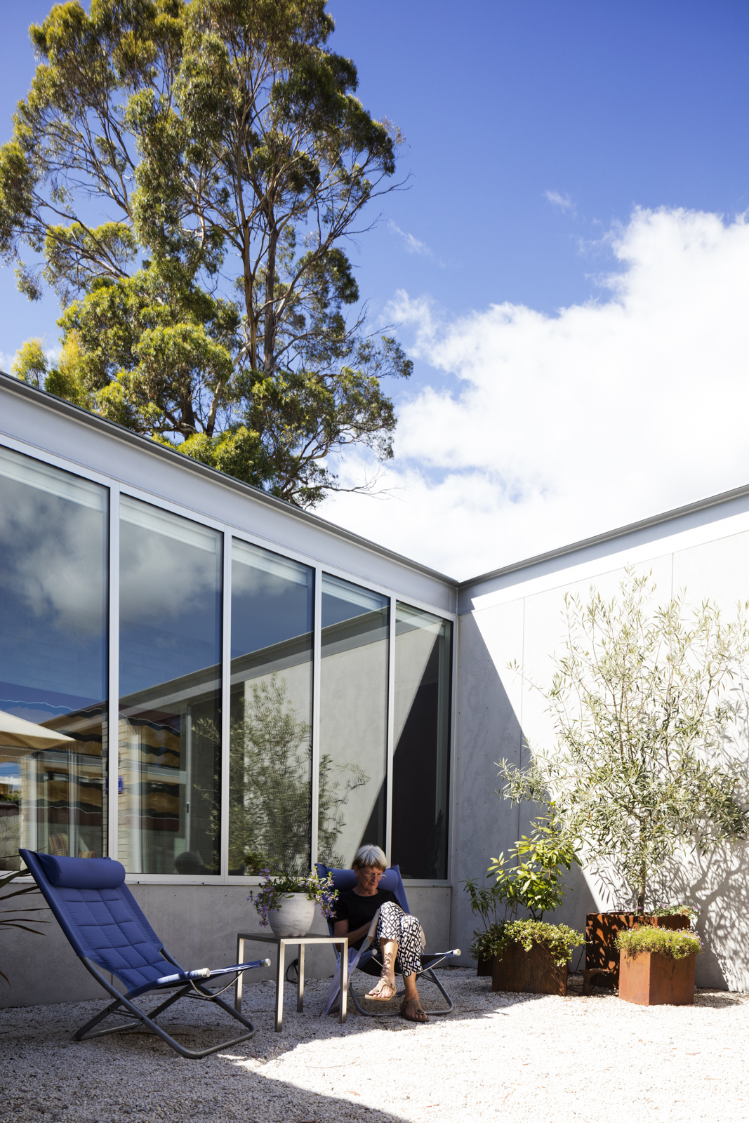 Elms House by Stuart Tanner Architects - Architecture Project - Tasmania