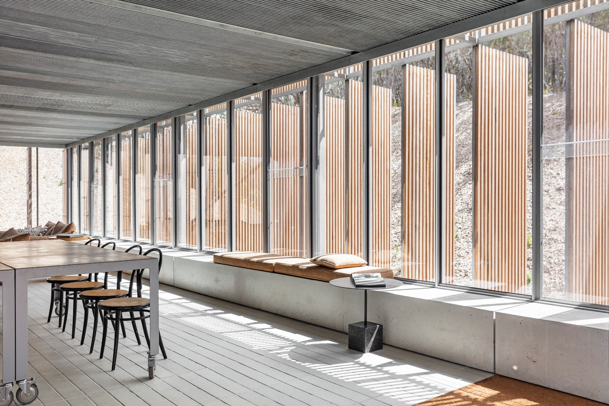 House on the Coast by Sean Godsell Architects - Humanity & Technology