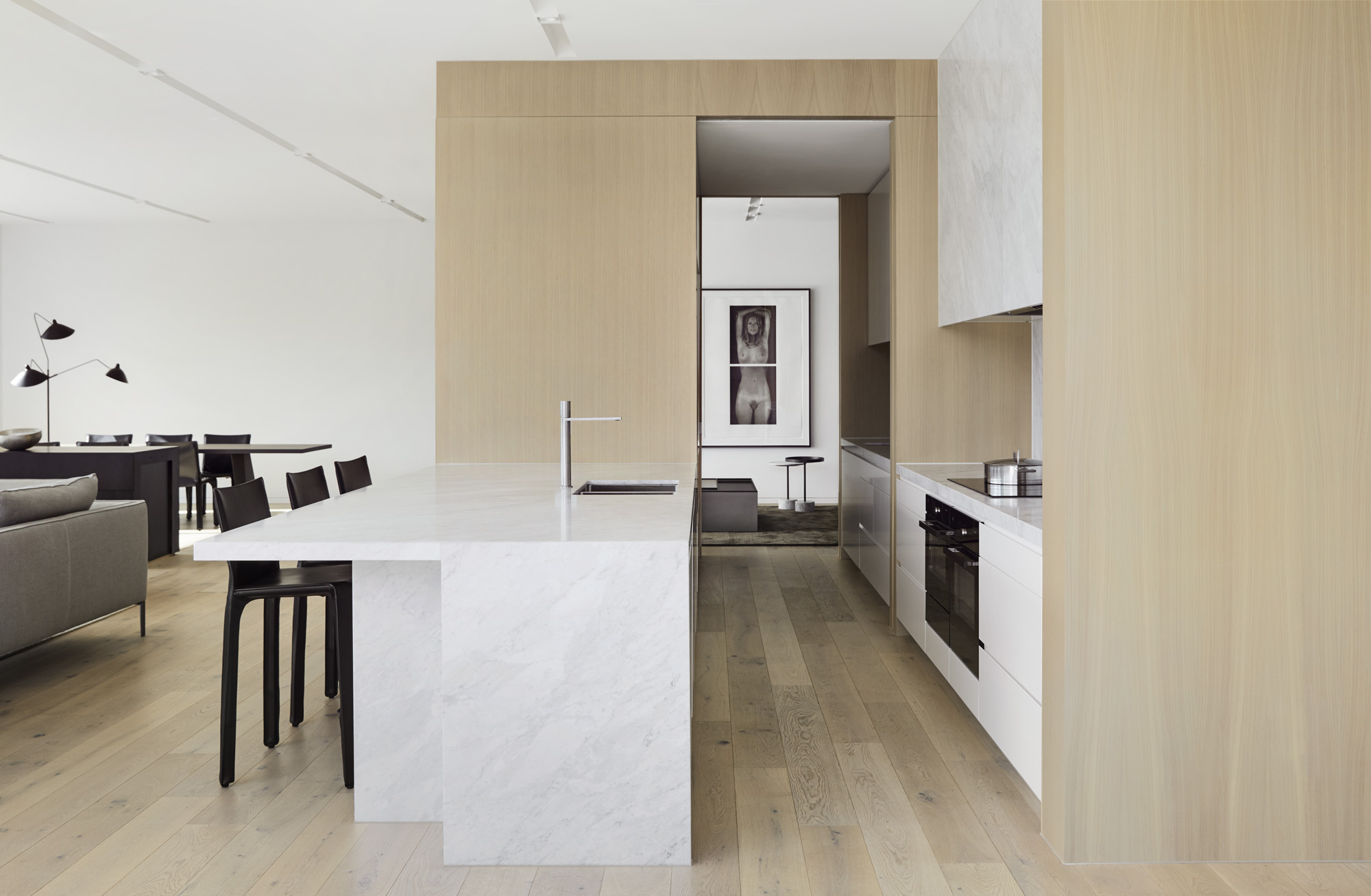 131 Residences by Carr Design - Embodiment of Strong Design Concept