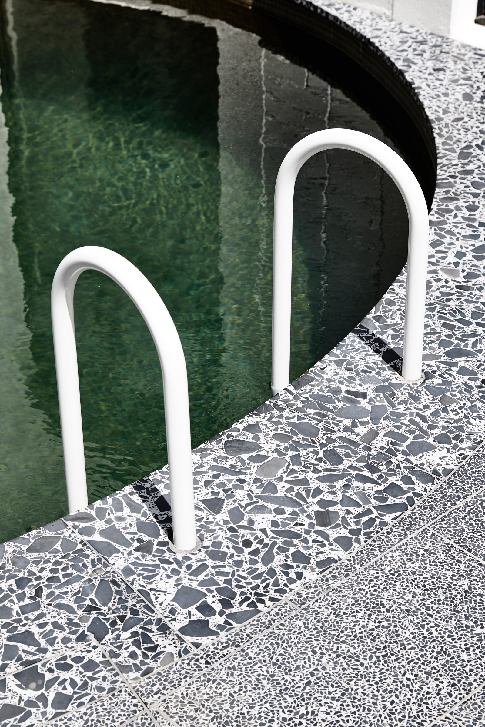 Caroline House by Kennedy Nolan - Challenge Traditional Extension Design