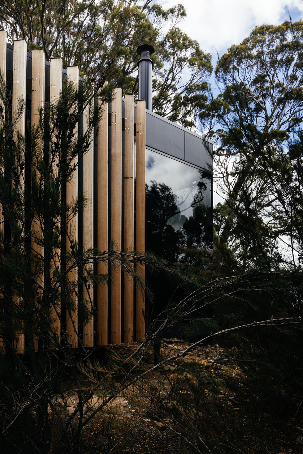 Pumphouse Point Retreat JAWS Architects - Immersive Wilderness Design