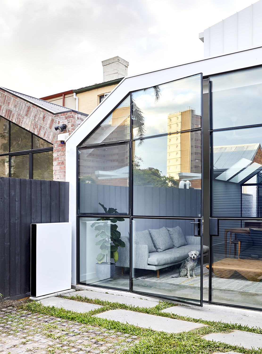 Chamfer House by Ha Architecture - The Fisher & Paykel Series Feature