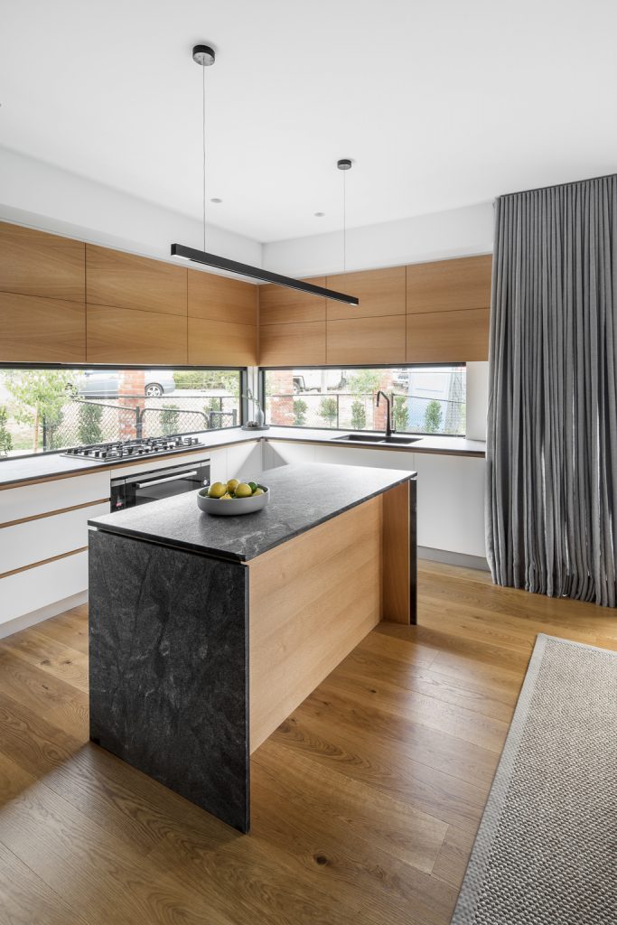 Box House by Paul Tilse Architects - Canberra Extension Architecture