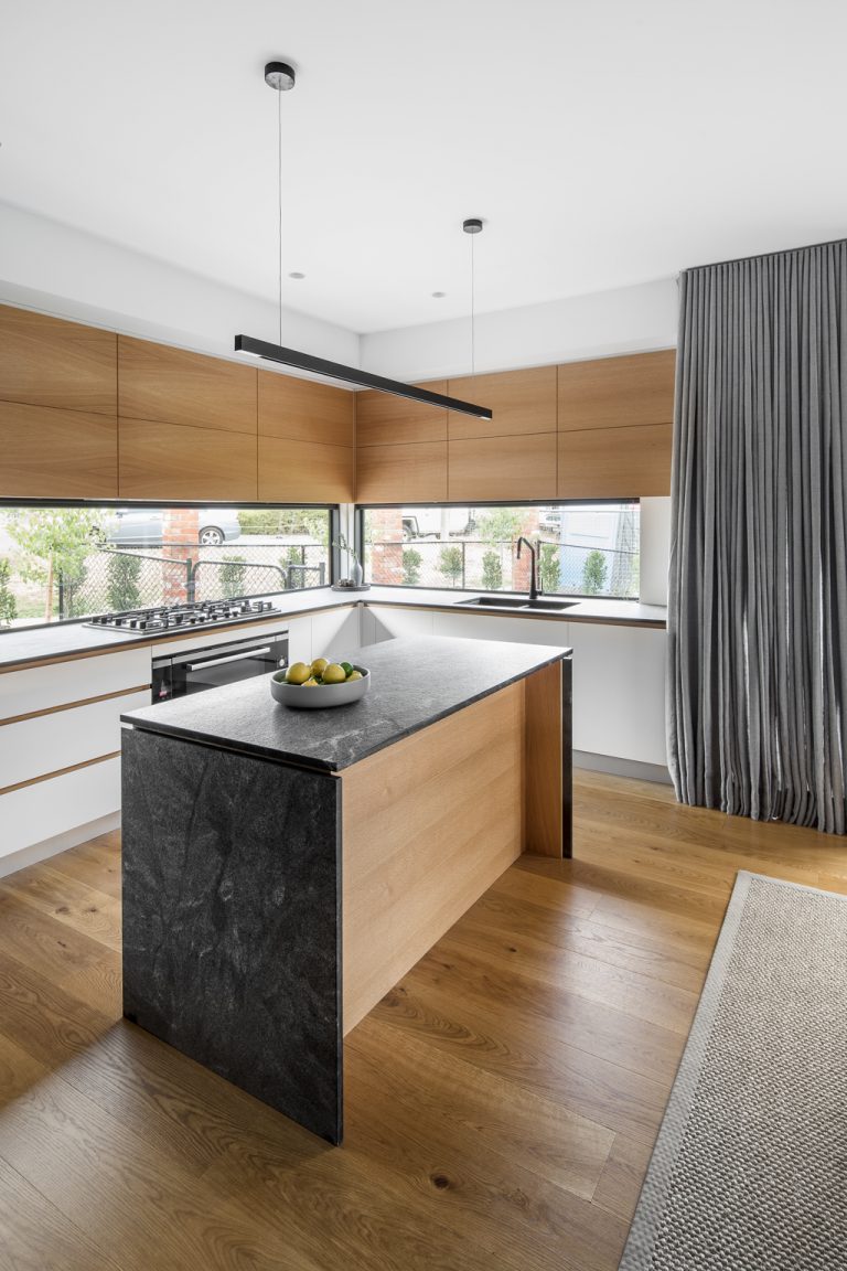 Box House by Paul Tilse Architects - Canberra Extension Architecture