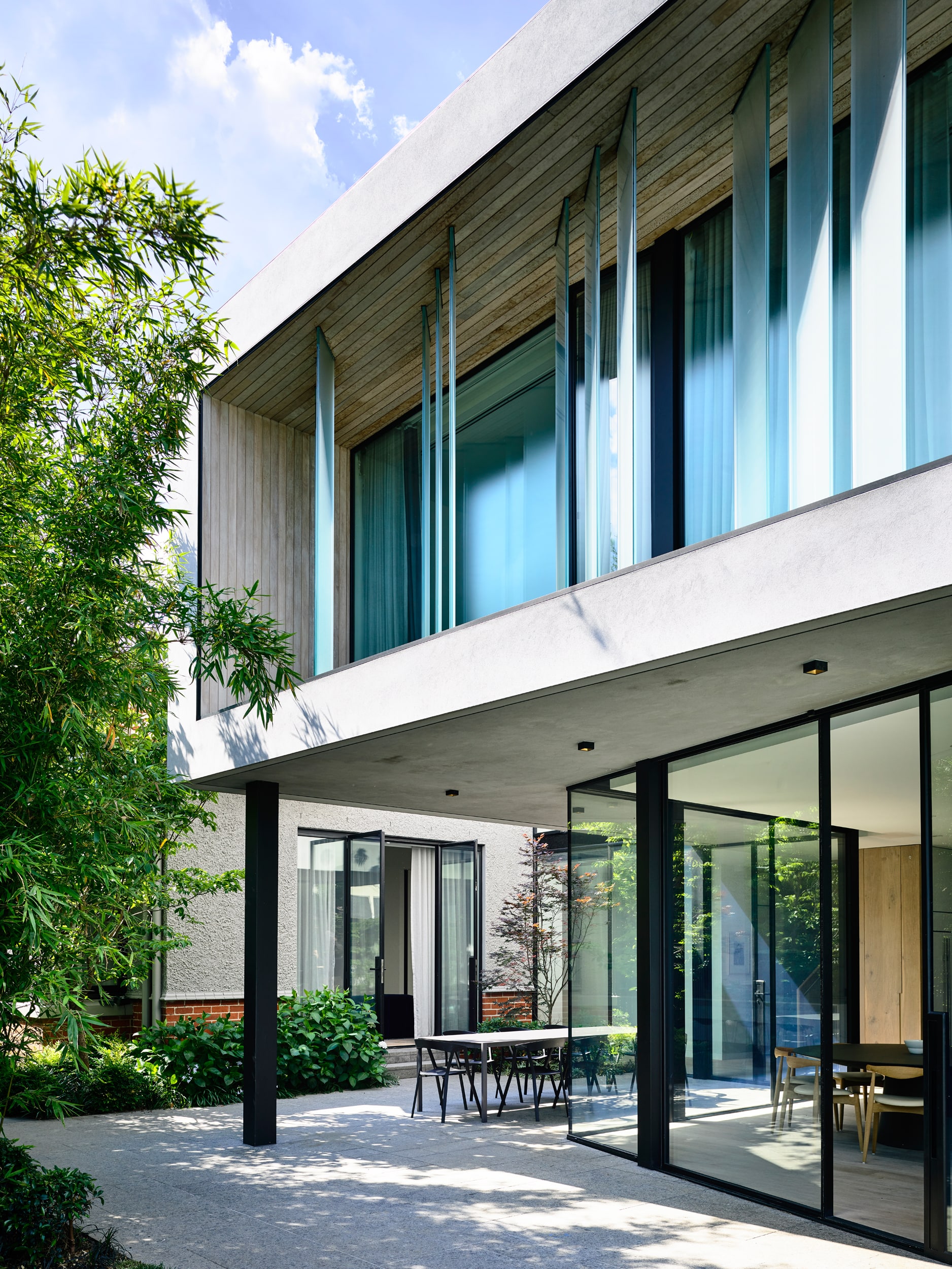 Thermeco - Australian Aluminium Minimal Steel & Brass Window Systems