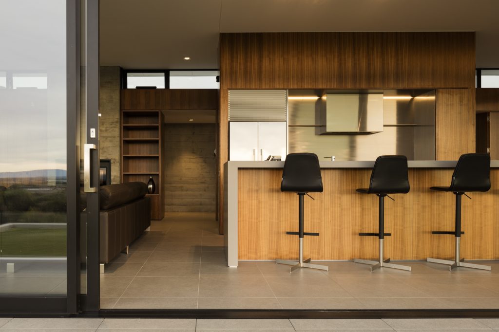 Matheson House by Warren and Mahoney - New Zealand Architecture