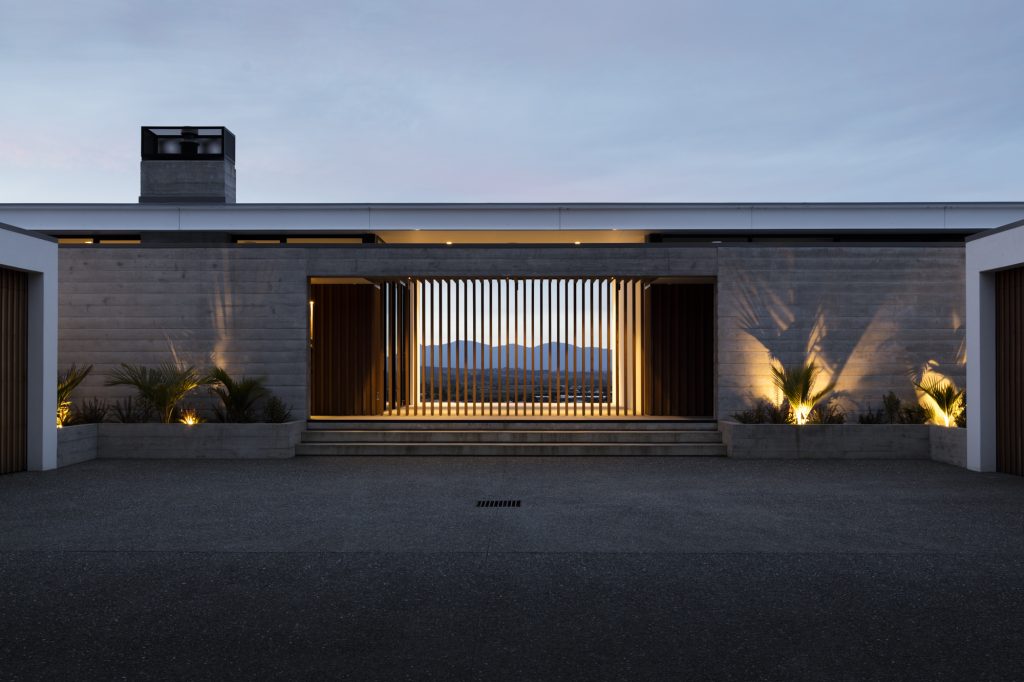 Matheson House by Warren and Mahoney - New Zealand Architecture