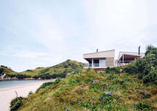 Hahei House by Studio2 Architects - Project Feature - The Local Project