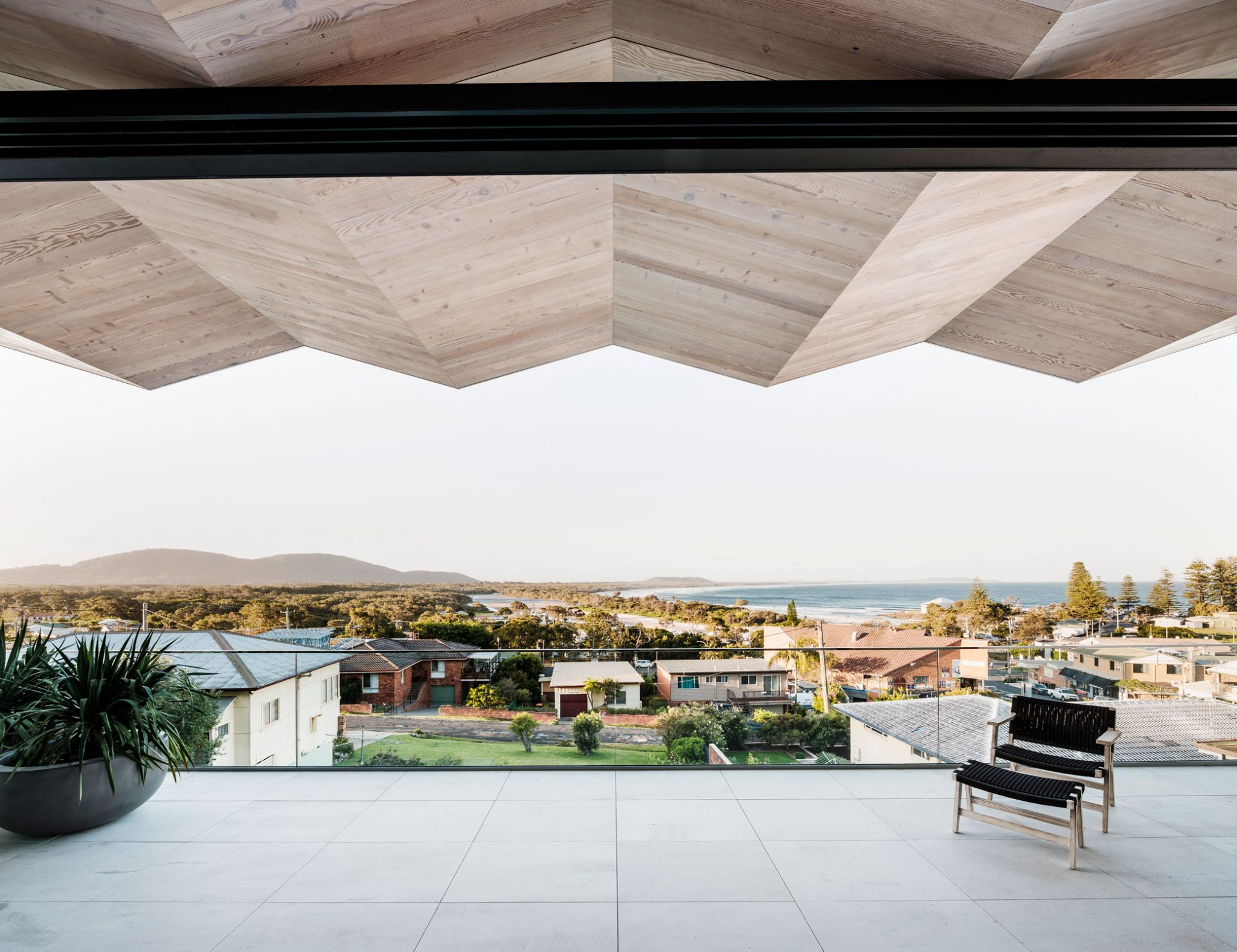 Crescent Head House by Madeleine Blanchfield Architects | Crescent Head