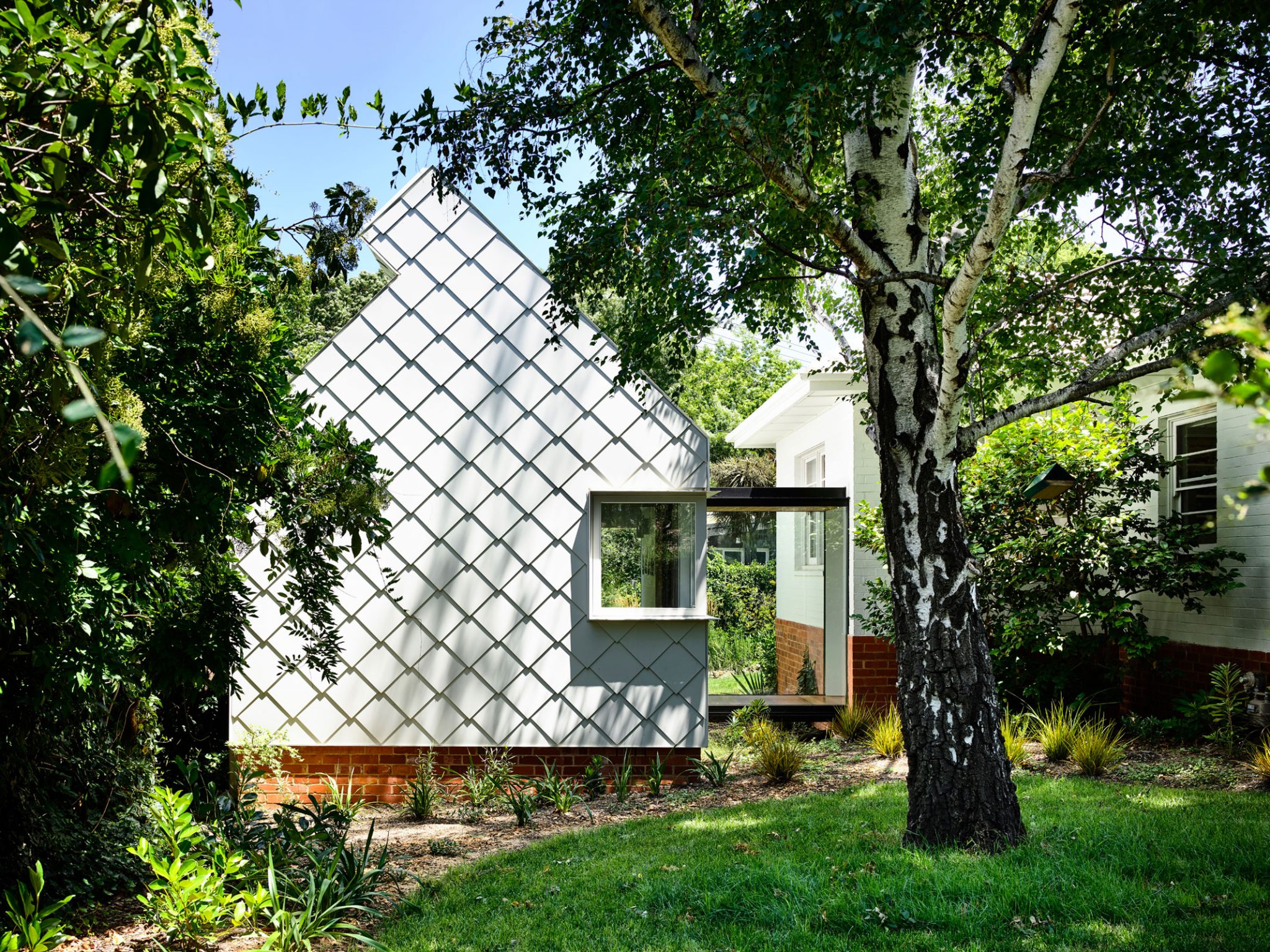 Empire House by Austin Maynard Architects | Canberra, ACT, Australia