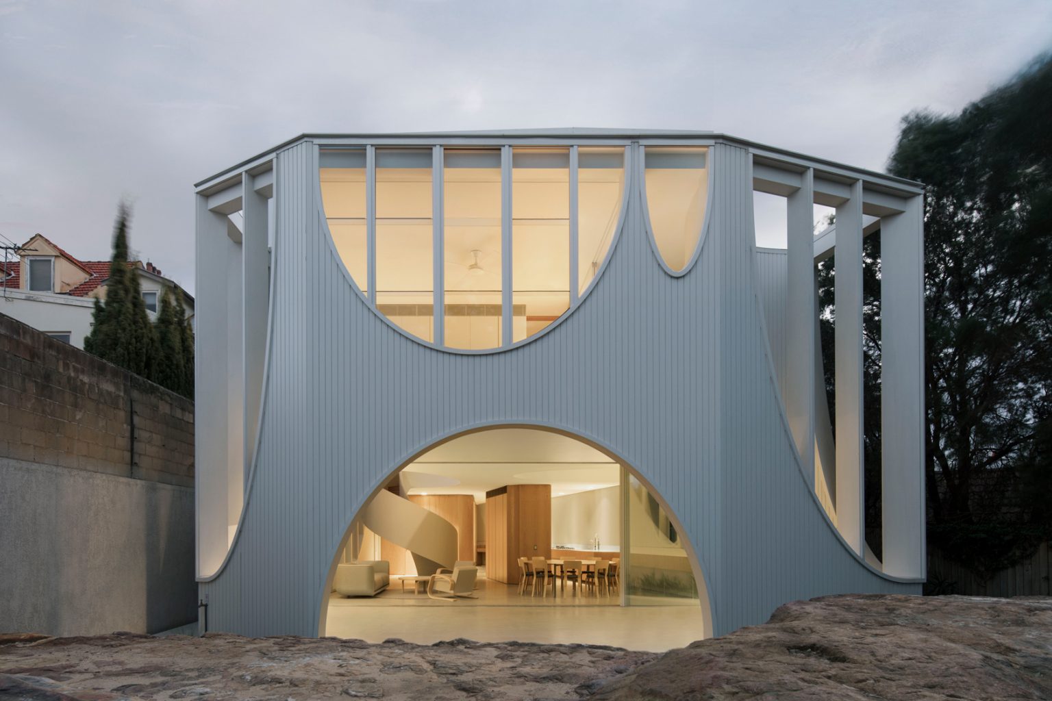 Glebe House by Chenchow Little Architects - A Sculptural Work of ...