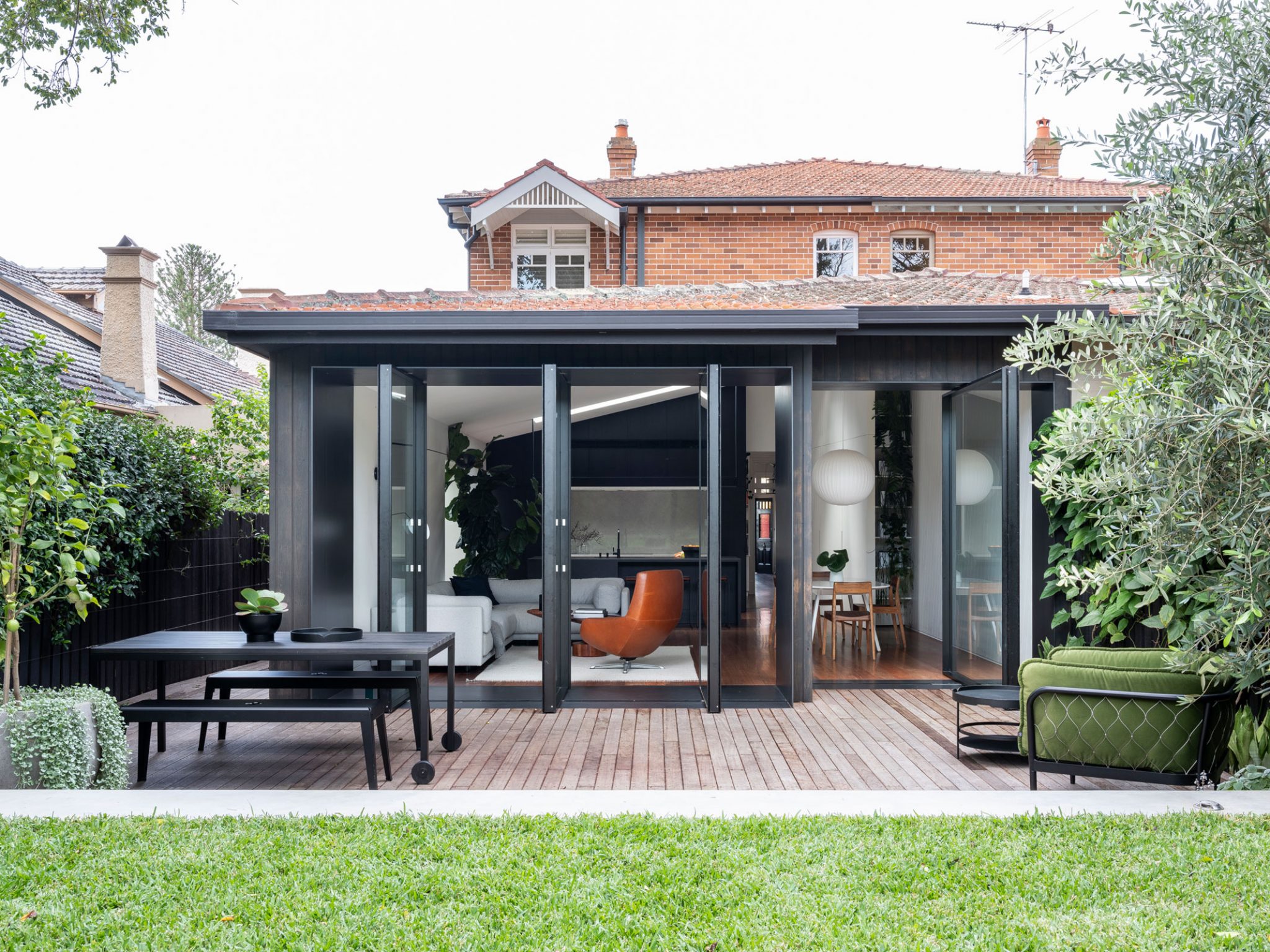 Framed House by Luis Gomez-Siu - Project Feature - The Local Project