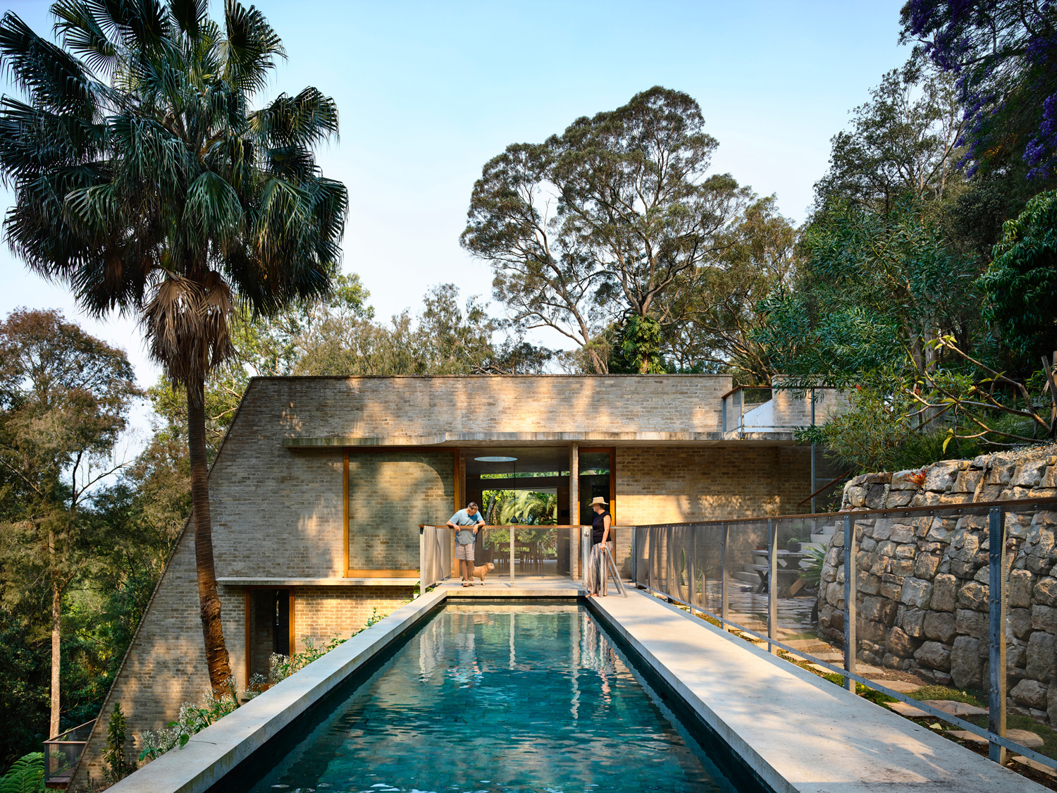 Cabbage Tree House by Peter Stutchbury Architecture - Issue 02 Feature ...