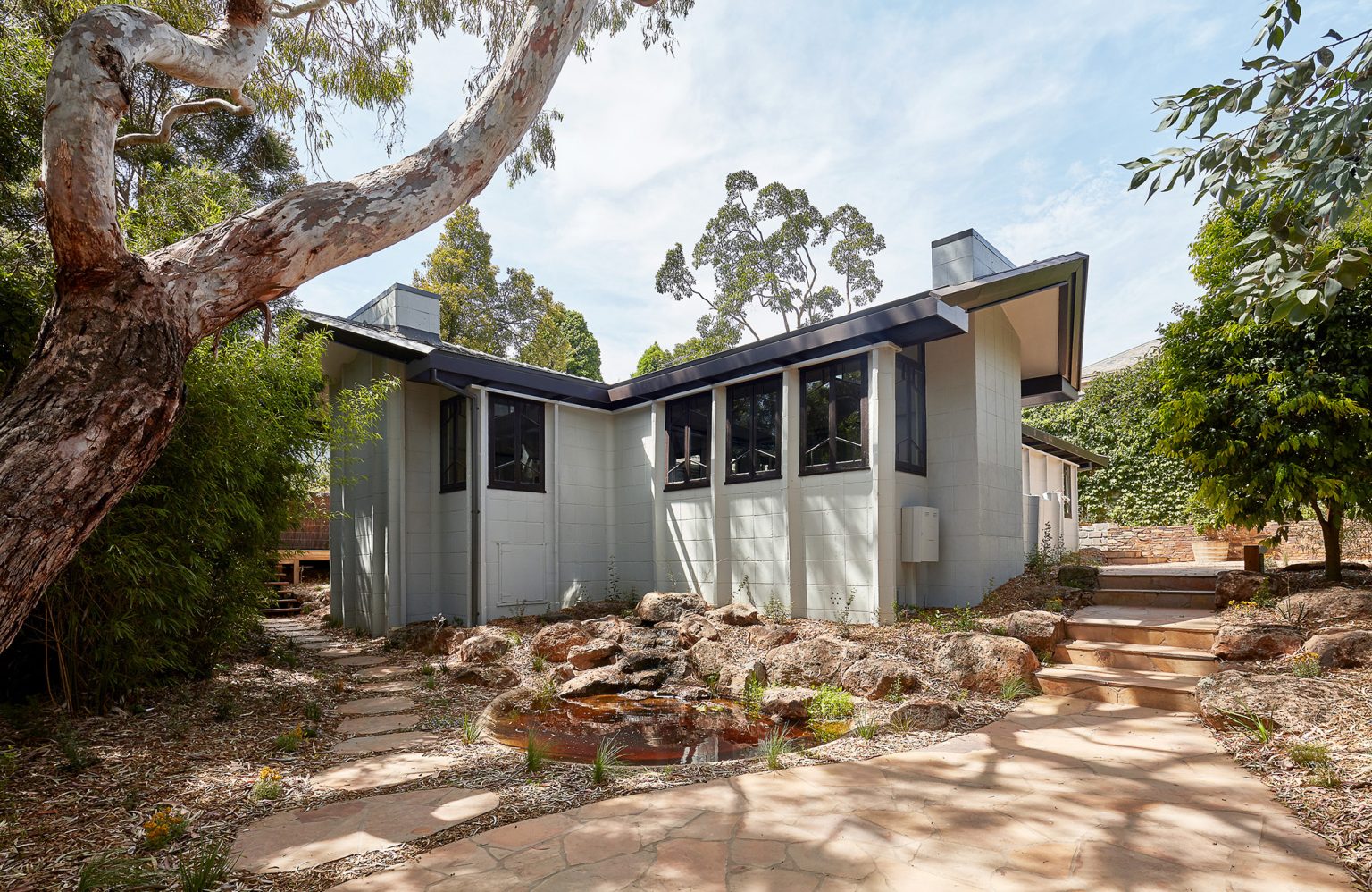 New Farm Light by Shane Marsh Architects - Project Gallery - The Local ...