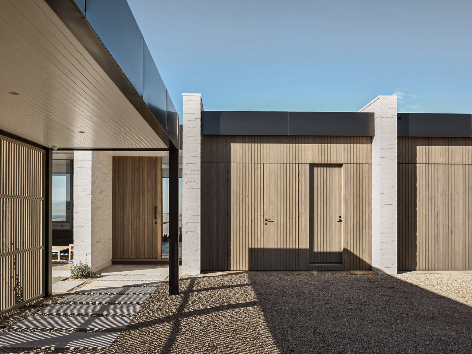 Boneo Road by B.E Architecture - Project Gallery - The Local Project