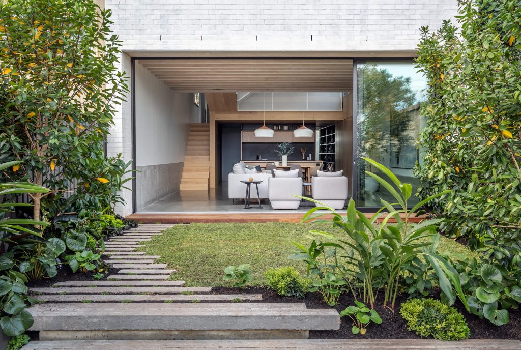 Balmain Lightwell House by Andrew Burges Architects - The Local Project