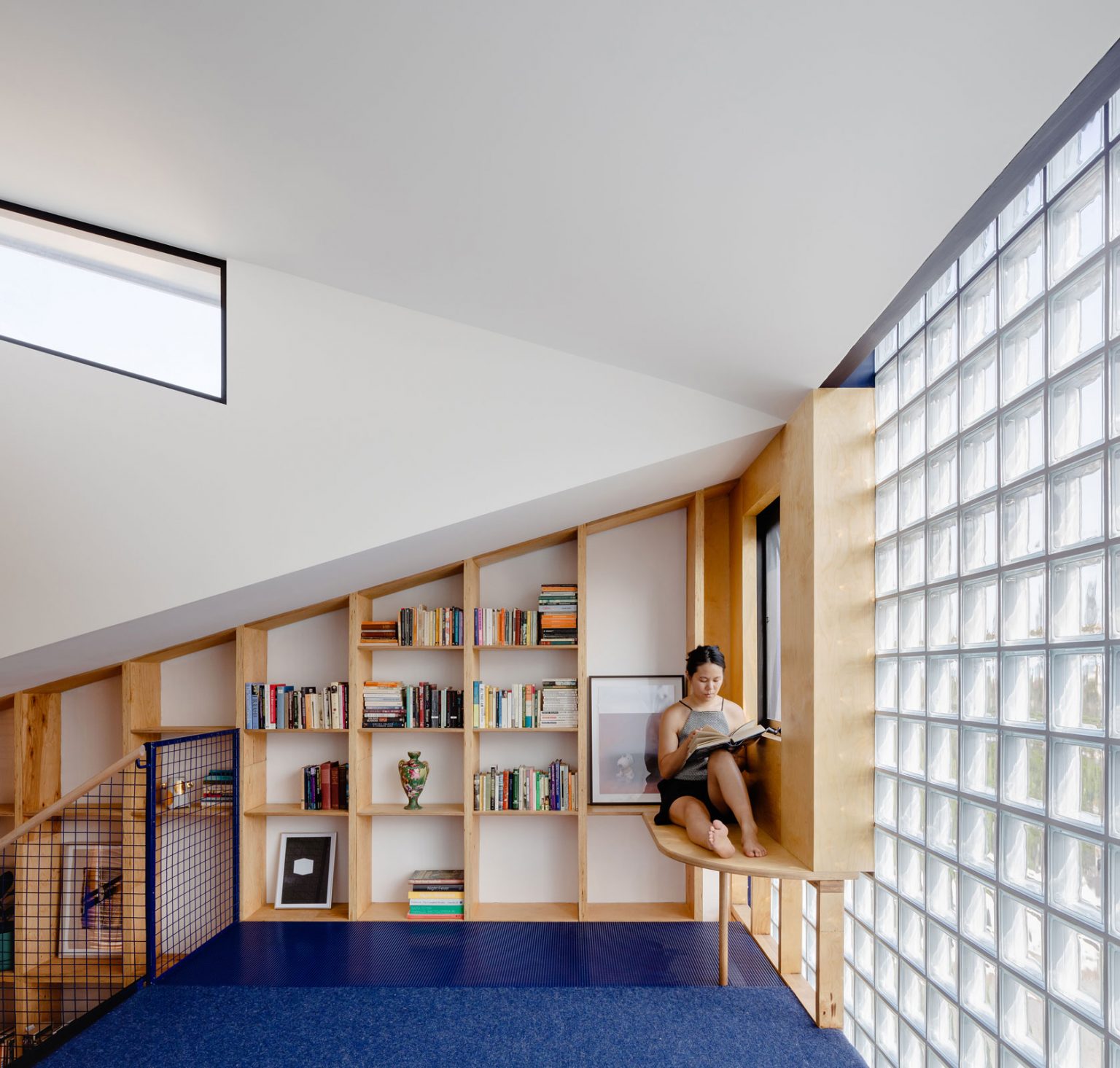 Glassbook House by Sibling Architecture - Project Feature - The Local ...