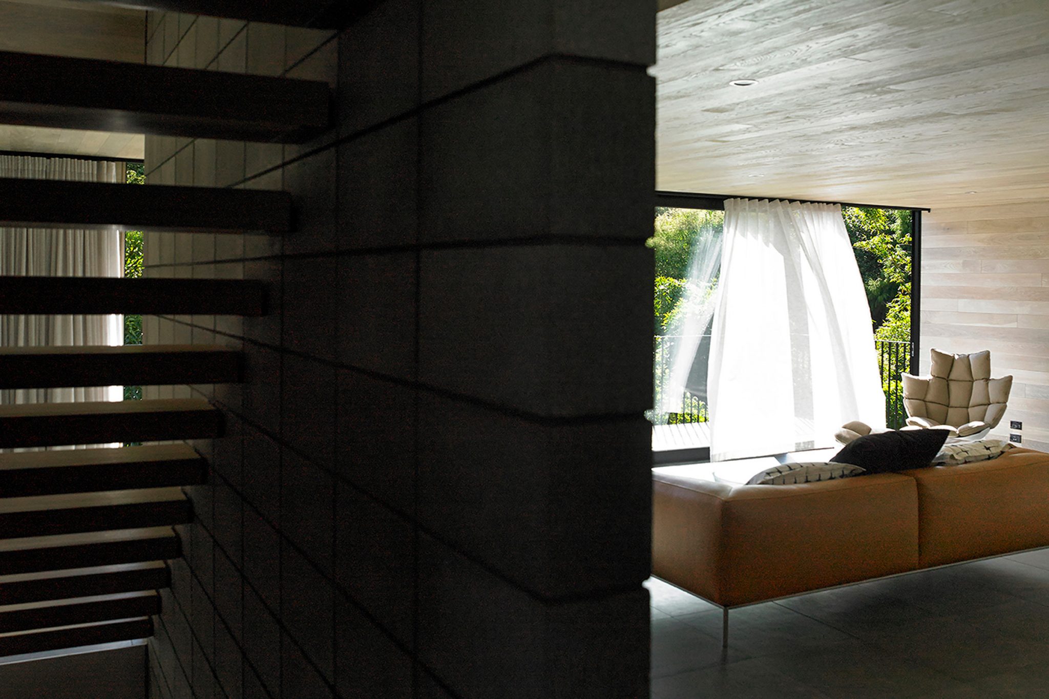 Waiatarua House by Monk Mackenzie - Project Feature - The Local Project