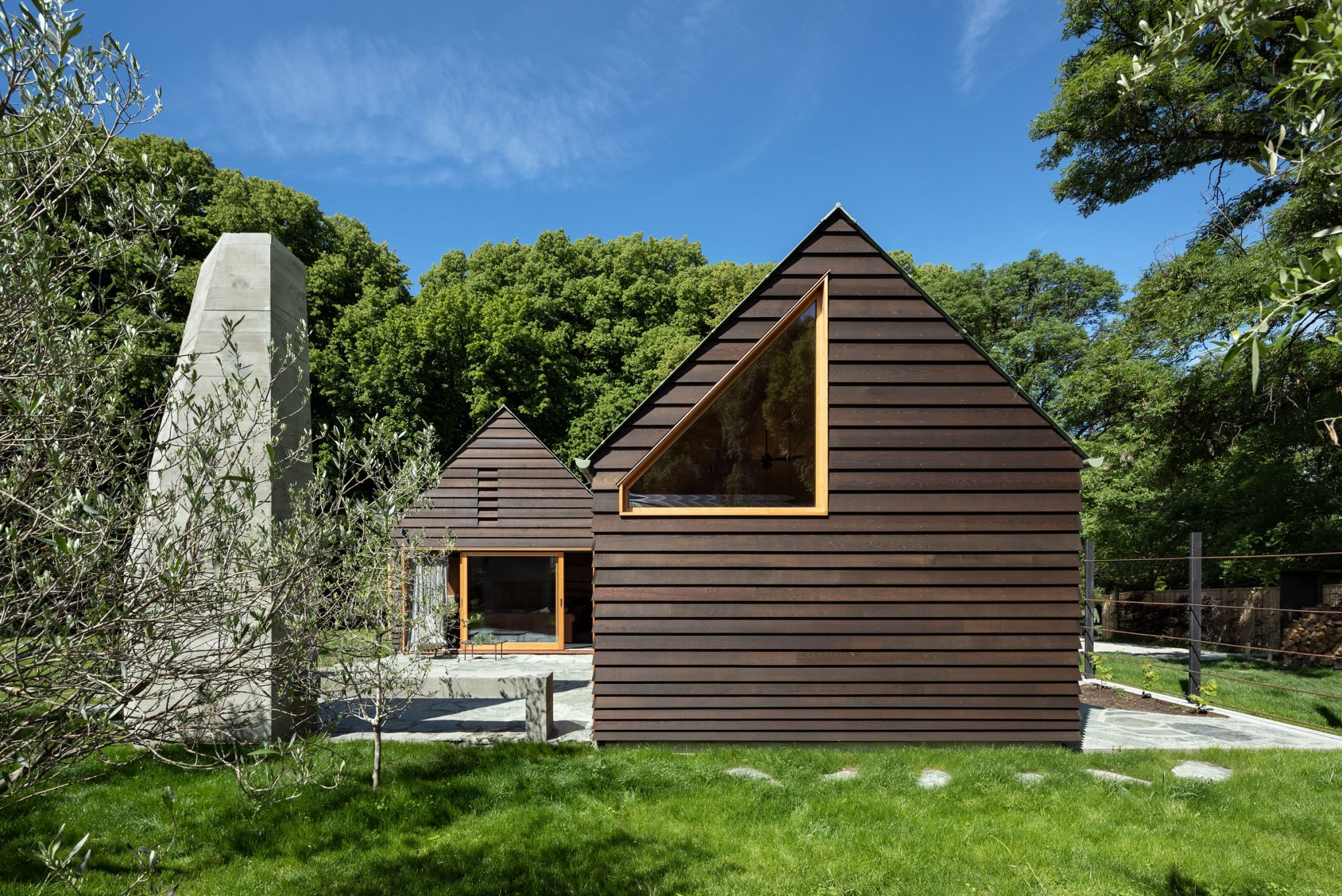 Kew House by March Studio - Project Feature - The Local Project