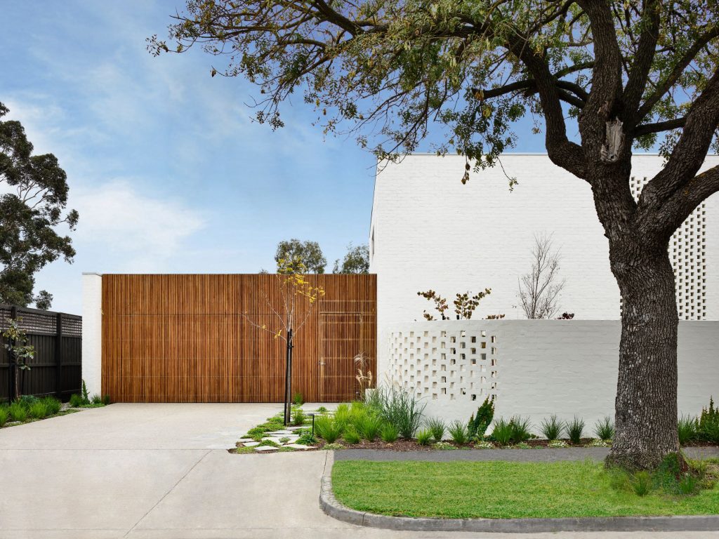Red Hill House by InForm - Project Feature - The Local Project