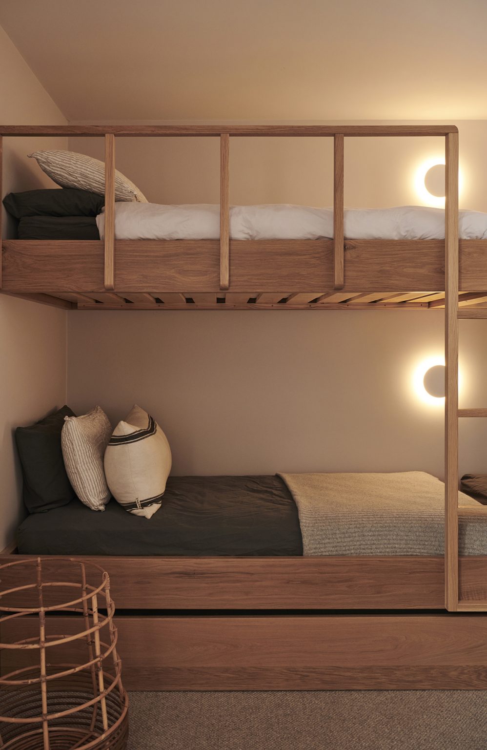 Mizu House by Georgina Jeffries - Project Gallery - The Local Project