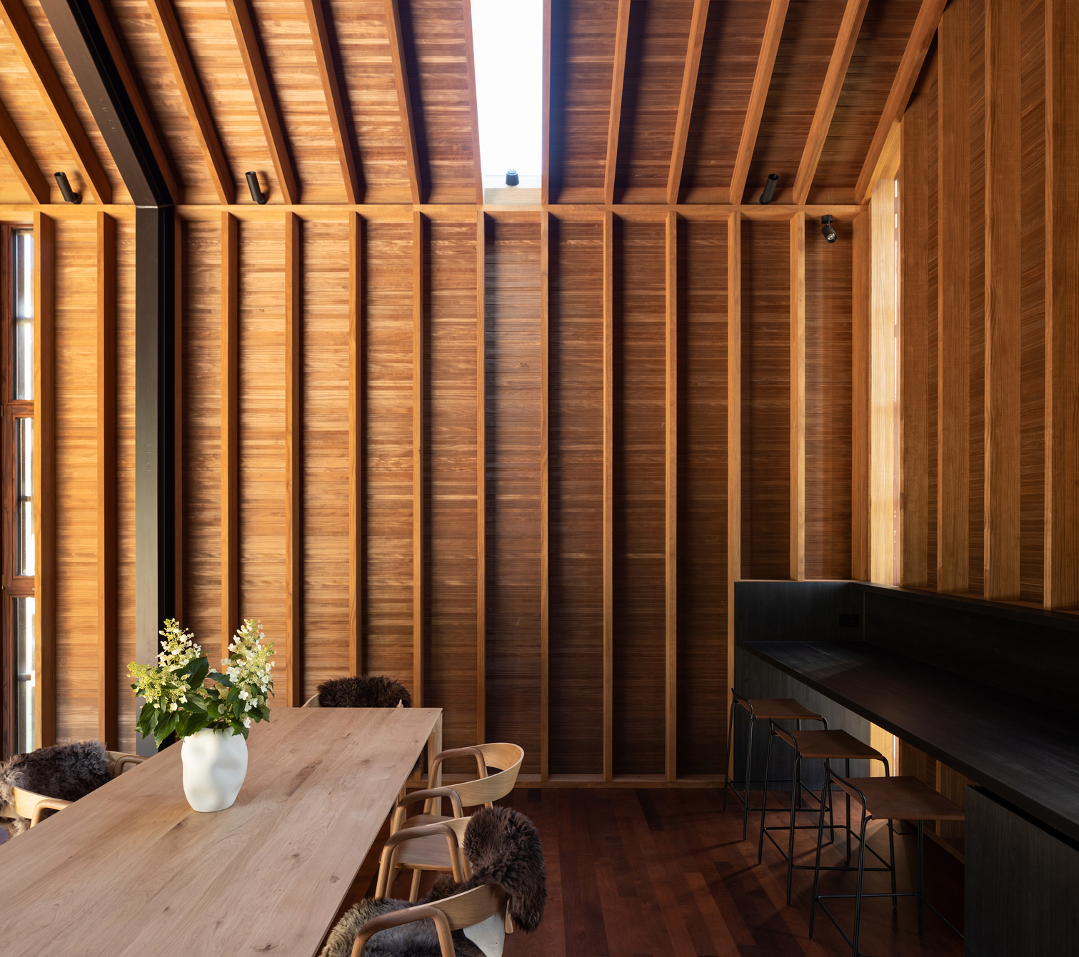 Abodo Wood's Cardrona Cabin - Issue 03 Feature - The Local Project