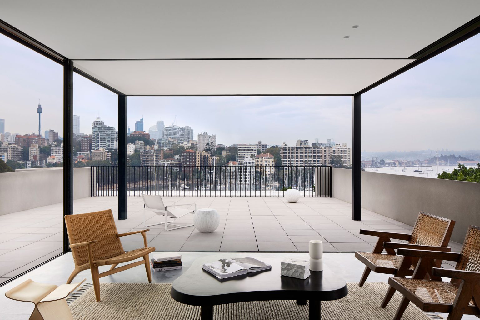 An Elevated Pavilion – Darling Point Residence by Madeleine Blanchfield ...