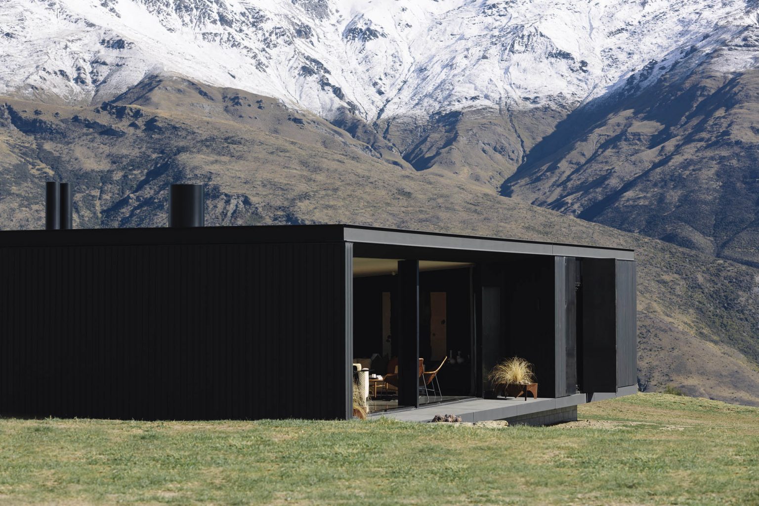 Top 5 Remote Cabins in Australia and New Zealand - The Local Project