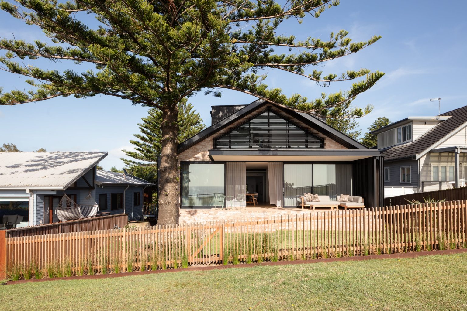 Lightwells House by Ian Bennett Design Studio - Project Feature - The ...