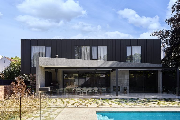 Balwyn House by Robson Rak ft. Fisher & Paykel - Video Feature