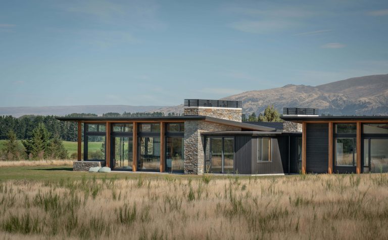 Hawea Flat House by Mason & Wales Architects - Project Gallery - The ...