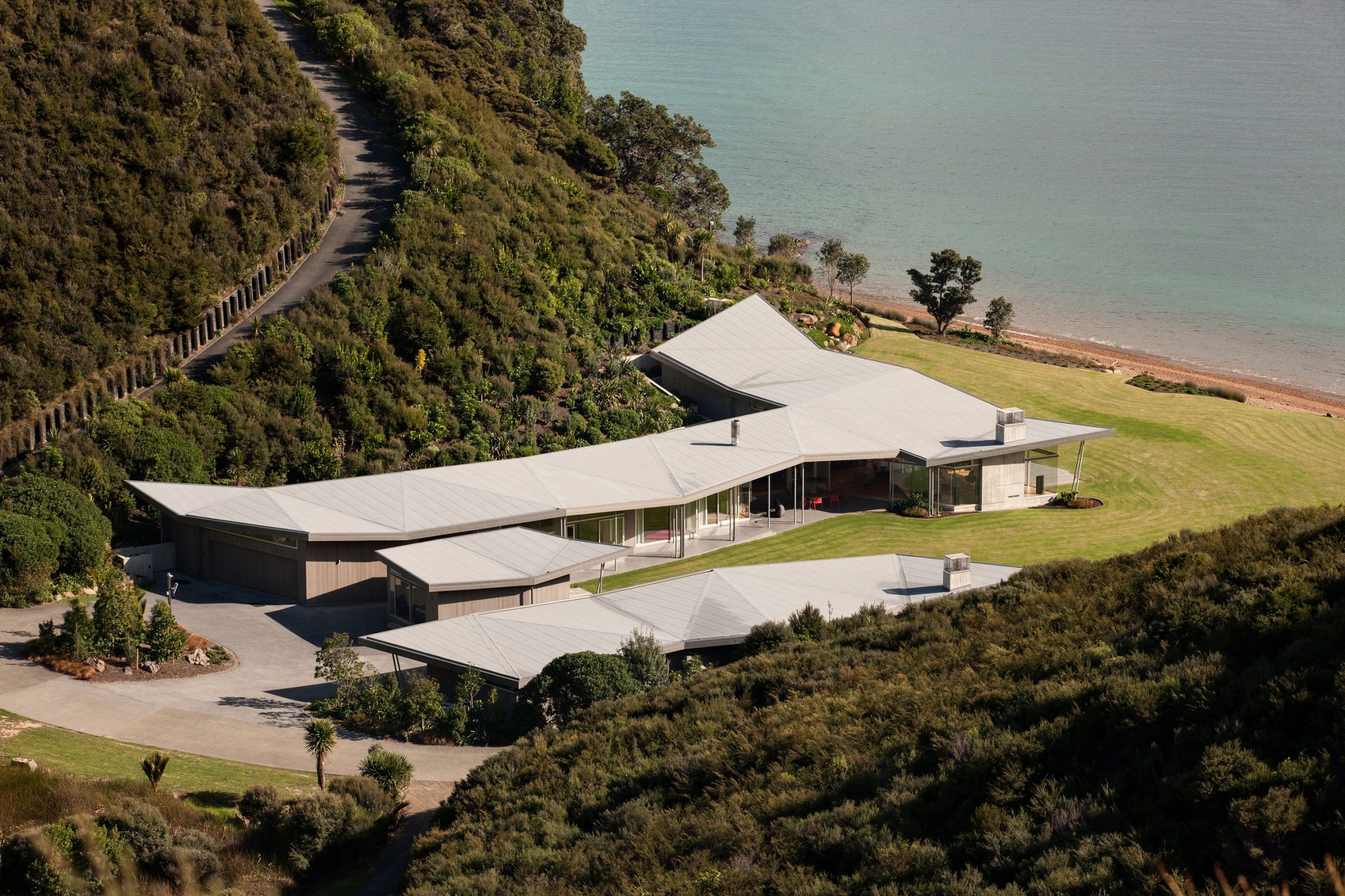 Fold House by Bossley Architects – Project Feature – The Local Project