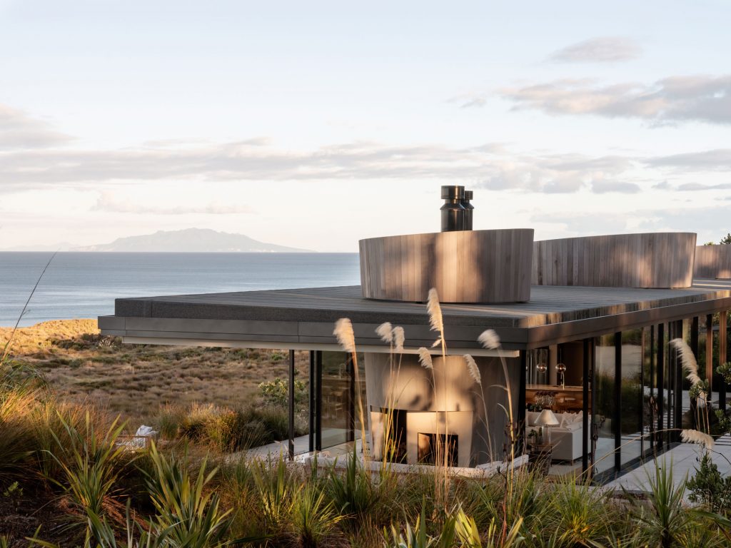 Auckland House by Cheshire Architects & Lucas Design Associates ...