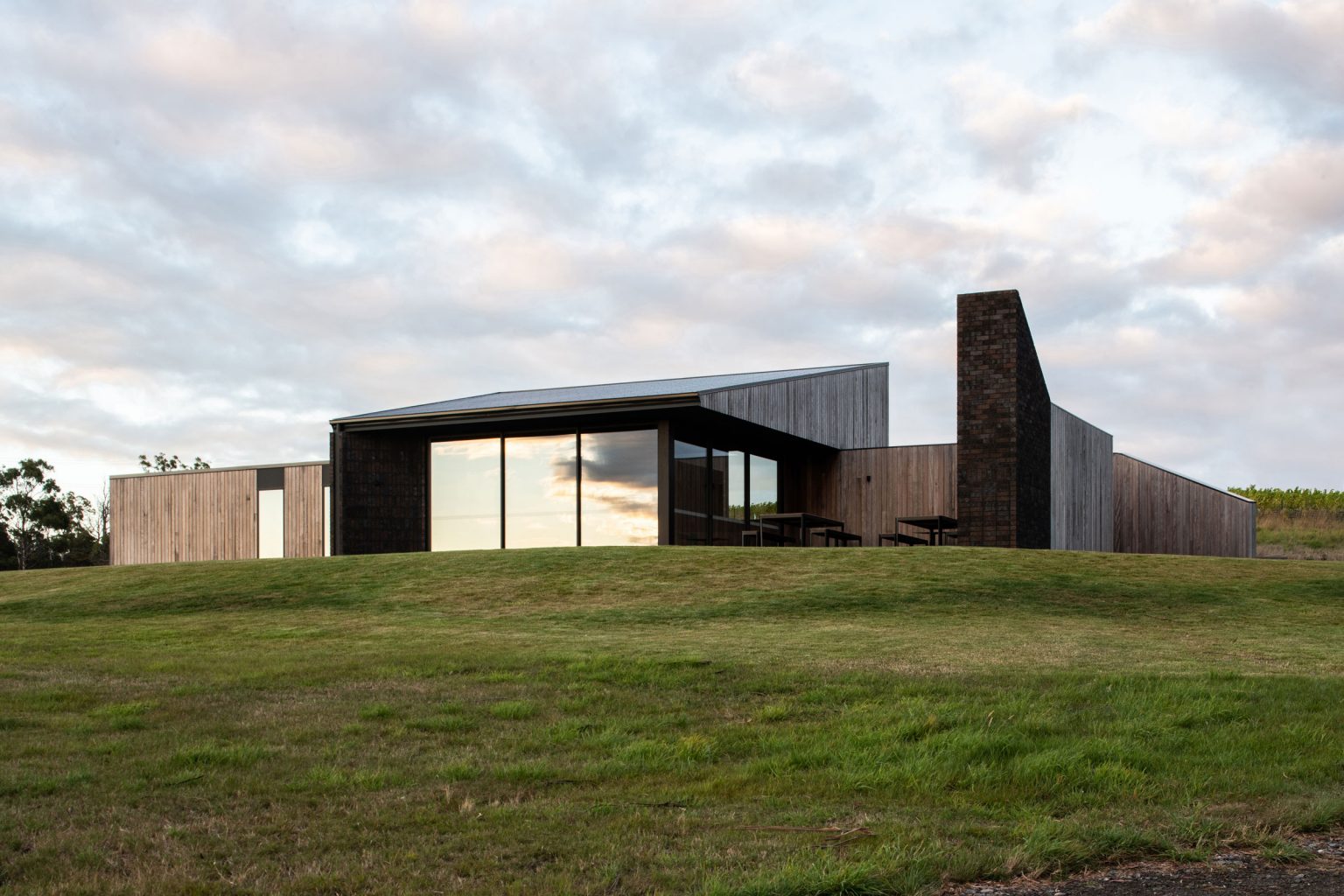 Midway Point House by Cumulus Studio - Project Feature - The Local Project