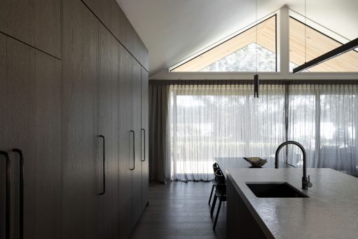 Mead Residence by Rowson Kitchens & Richard Priest - Project Gallery ...