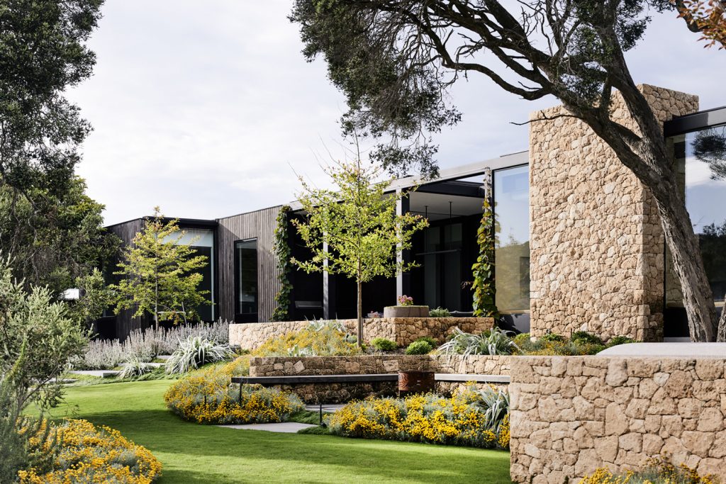 Blairgowrie House by Powell & Glenn Architects and Watts Studio - Issue ...
