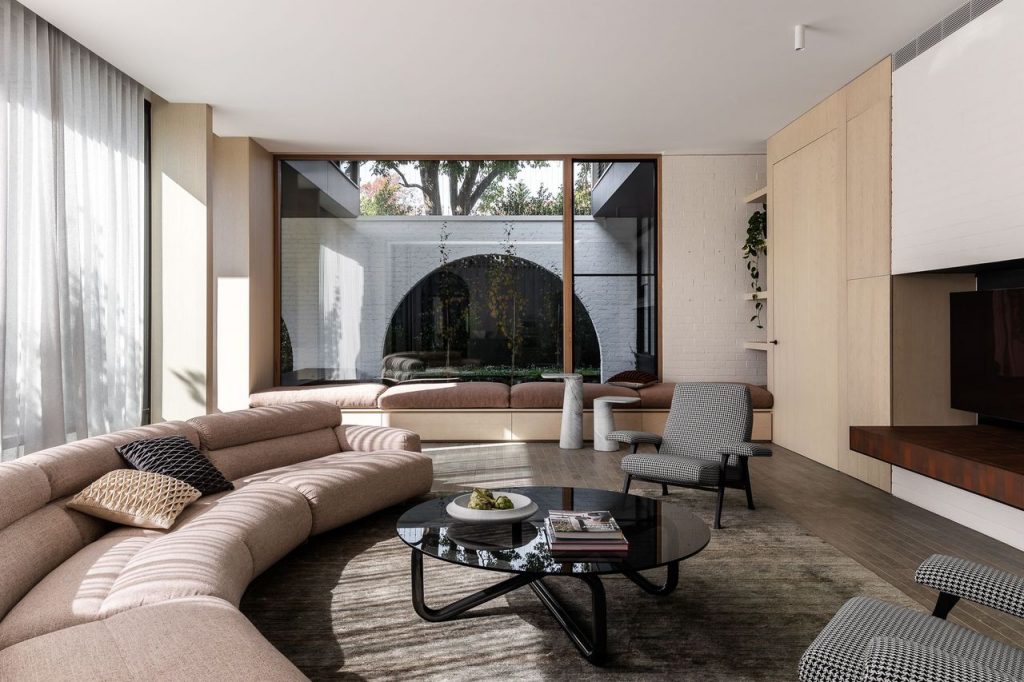 Marathon House by Neil Architecture - Video Feature - The Local Project