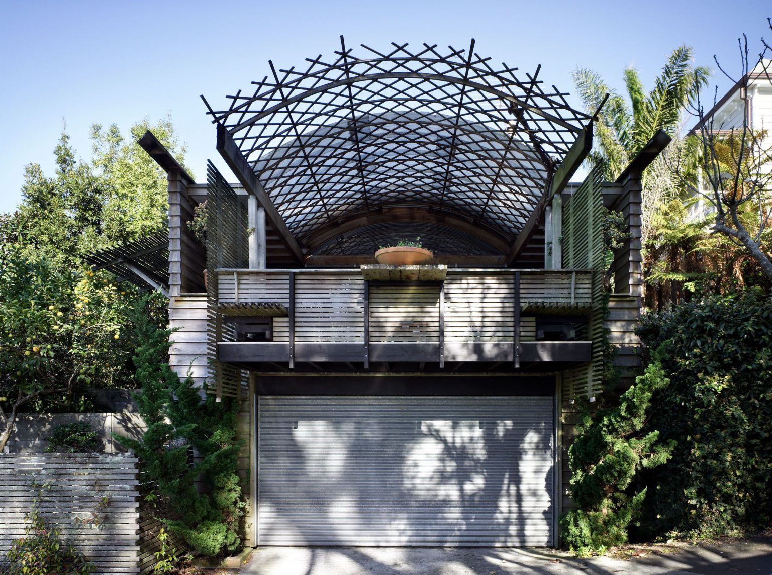 Corner House by Archier - Issue 06 Feature - The Local Project