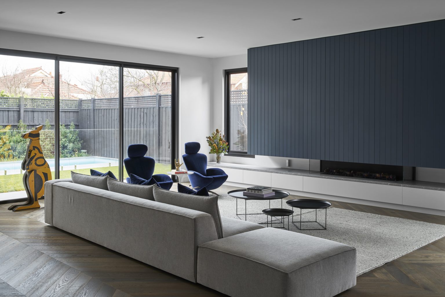 Reviving the Australian Modernist Garden by Sharon Mackay and Diana ...