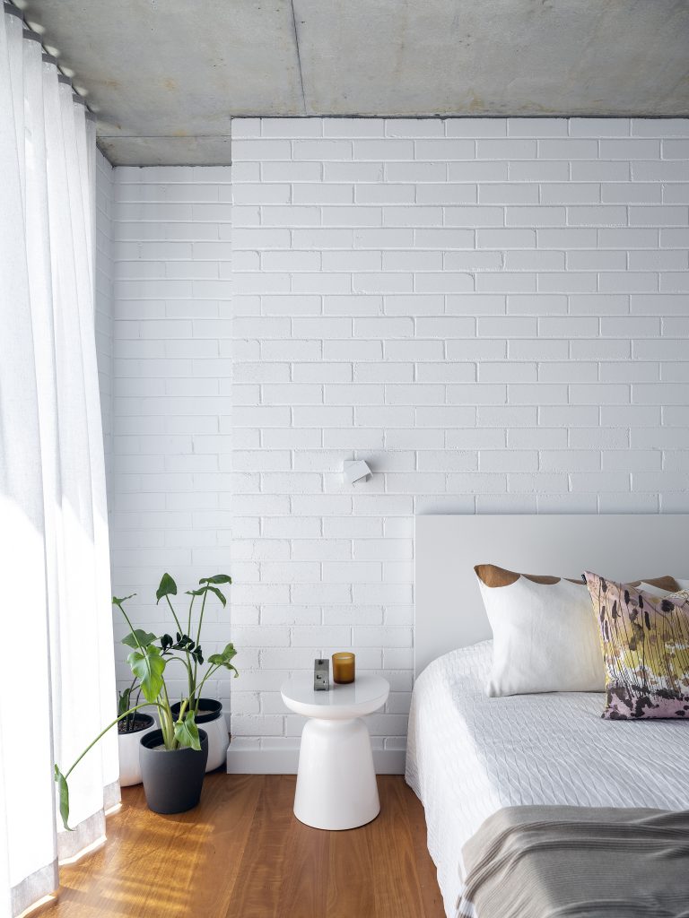 Steel Gable House by Hamish Watt Architect - Project Gallery - The ...