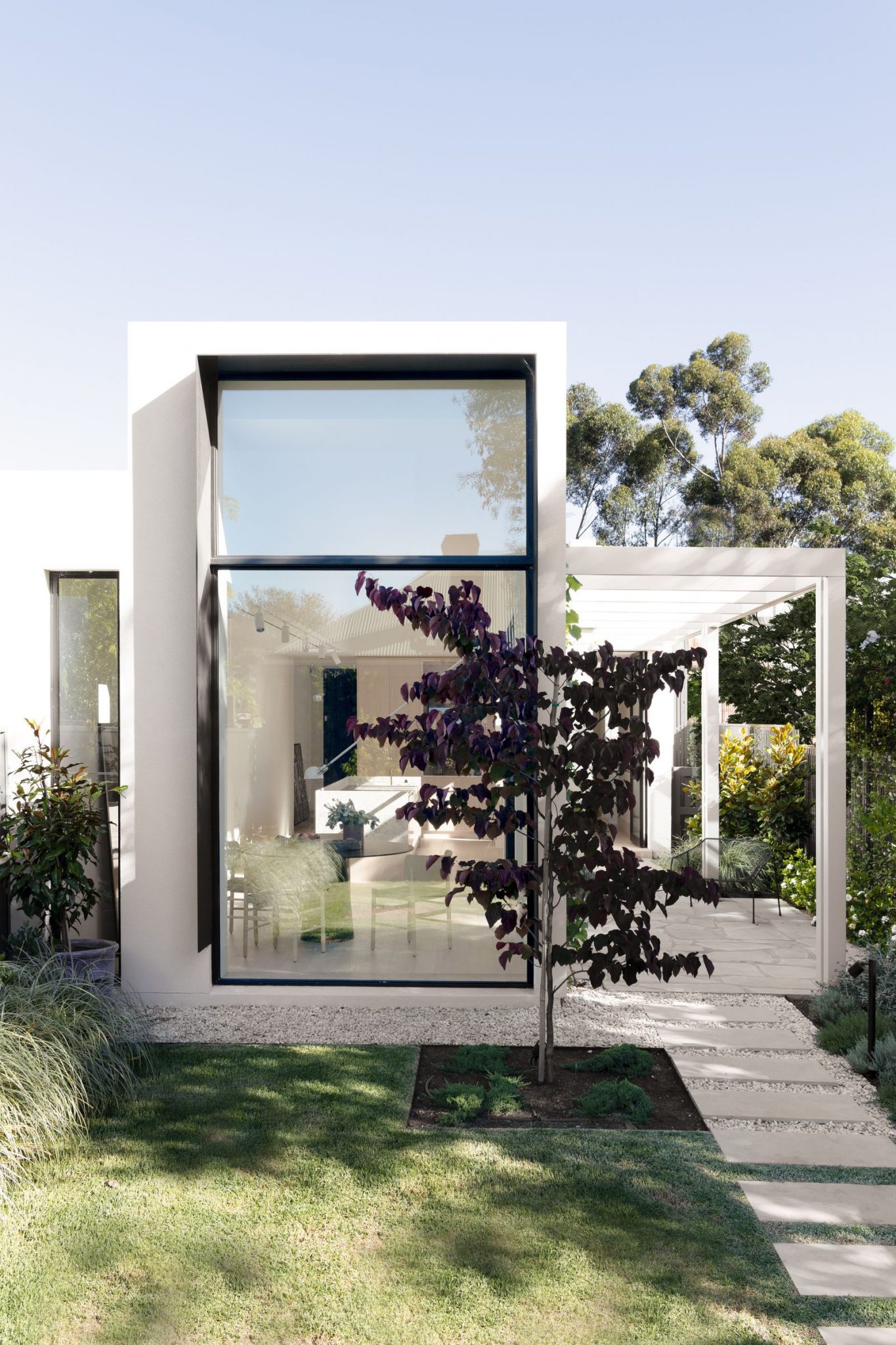 North Adelaide Residence by Williams Burton Leopardi - Video Feature ...