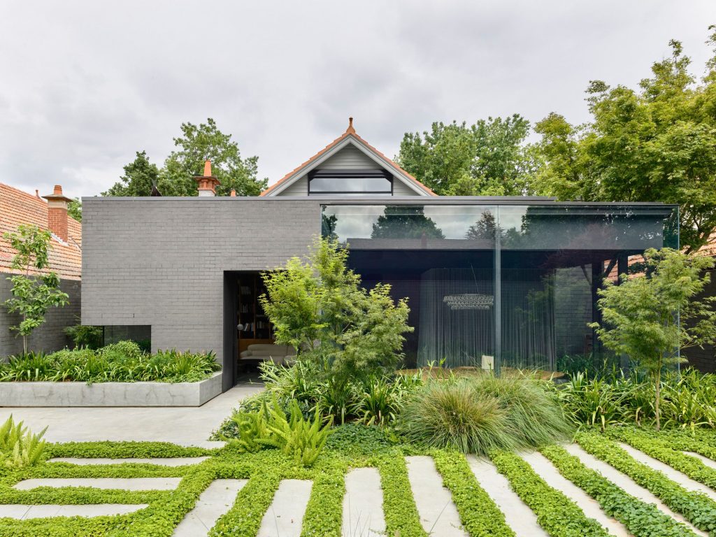 Waffle House by Rob Kennon Architects - Project Feature - The Local Project